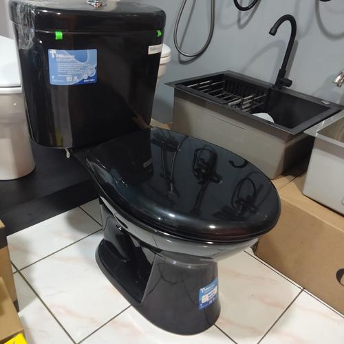Jual Closet Duduk Hitam Trilliun Soft Close - Kota Depok - IKIA ...