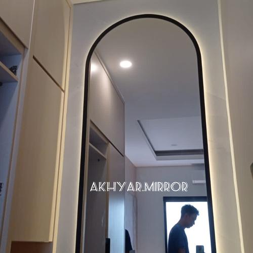 Jual Cermin LED Frame Besi Setengah Kapsul Frame Besi Cermin LED Frame ...