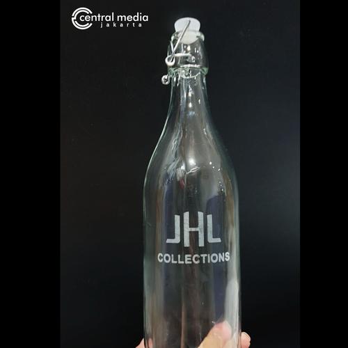 Jual Grafir Botol Kaca Logo Brand Laser Engrave Botol Air Minum Hotel ...