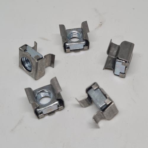 Jual Mur sangkar Cage nut Bolt rack M6 - Kab. Tangerang - AjmSuritin ...