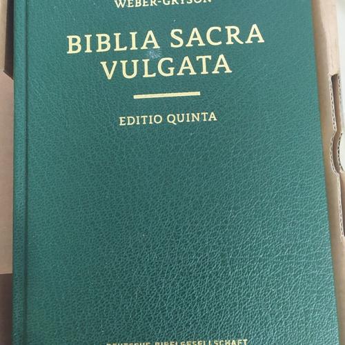 Jual Alkitab Katolik (Kitab Suci Resmi Gereja Katolik, bahasa latin ...
