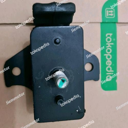 Jual engine mounting monting innova reborn fortuner vrz hilux 1GD 2GD ...