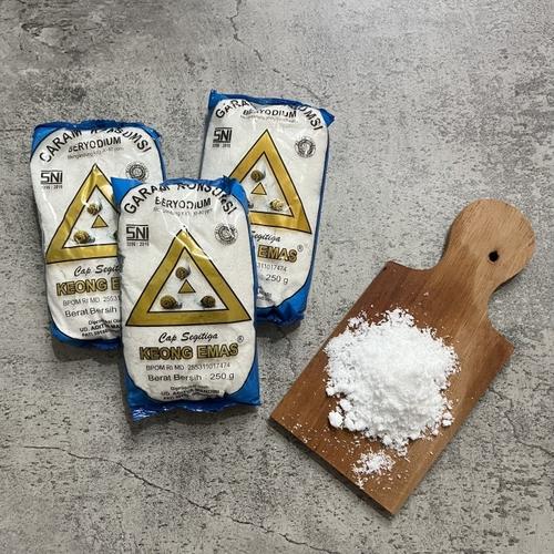 Jual Garam Masak Segitiga Keong Emas 250 gr / Garam Konsumsi Masak ... Jual Garam Masak Segitiga Keong Emas 250 gr / Garam Konsumsi Masak ...