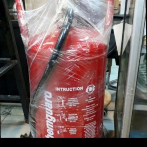 Jual APAR ALAT PEMADAM API WATER 50LITER/KG CHEMGUARD - Jakarta Barat ...
