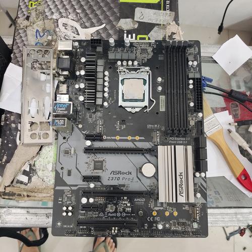 Jual mainboard asrock z370 pro 4 ddr4 procsesor core i5-8600k gen8 ...