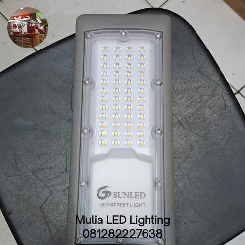 Jual LAMPU PJU LED SUNLED 50W 50 WATT LAAMPU JALAN 220V - Jakarta Pusat ...