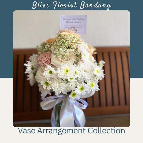 Jual Vas bunga meja segar / Vas bunga sedap malam lily segar/ eid ...