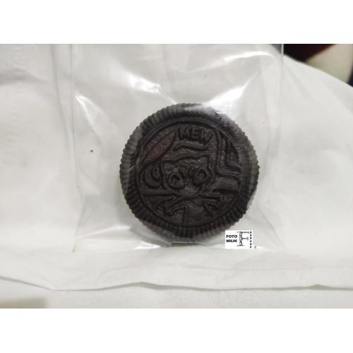 Jual Oreo Mew Pokemon Limited Edition Super Rare Collection - Jakarta ...
