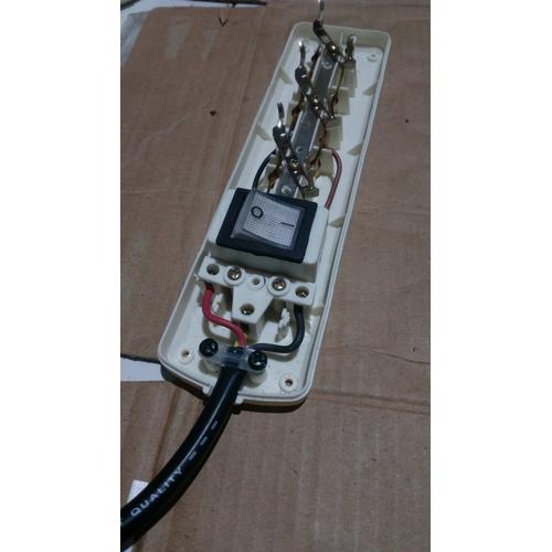 Jual Colokan Kabel Listrik Stop Kontak untuk PC - 150cm - Jakarta ...