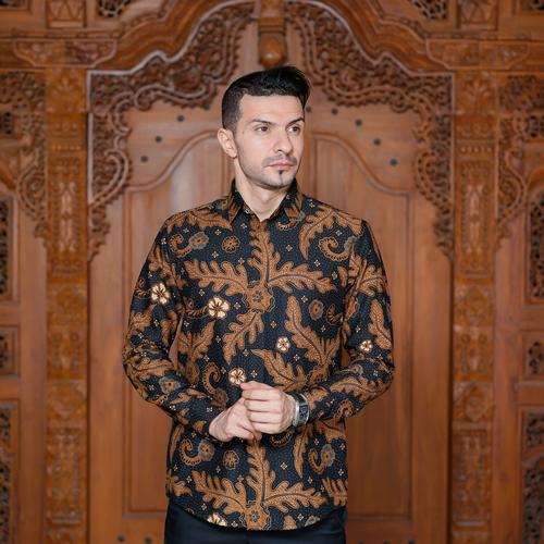 Jual Batik Premium Pria Lengan Panjang Motif Kluweh Lapis Furing - S ...