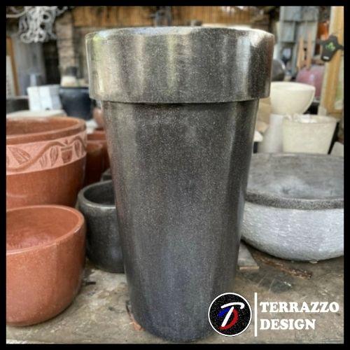 Jual pot tanaman cemara varian hitam glossy marmer teraso - Kota Depok ...