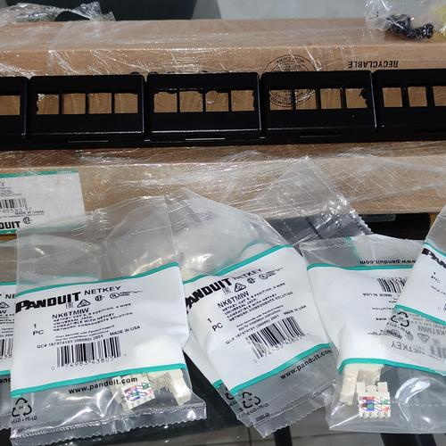 Jual patch panel 24 ports cat 6 panduit (loaded) - Kota Tangerang ...