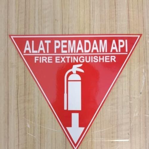 Jual Sign Rambu Sticker Segitiga Apar uk 35 x 35 cm - Jakarta Barat ...
