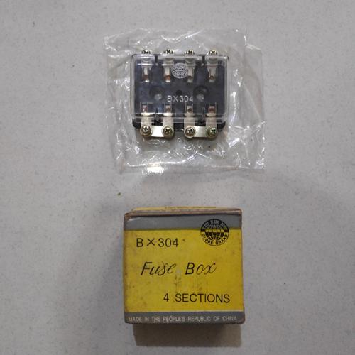 Jual Fuse Box 4 Sections Box Boks Kotak Tempat Sikring Sekring Isi 4 ...