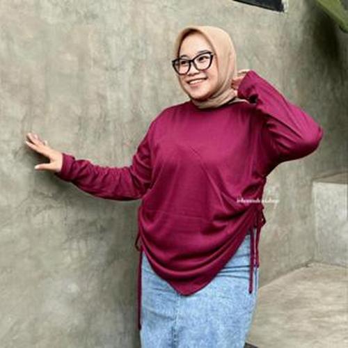Jual ICH Mayva Rib Top Knit Atasan Crop Serut - maroon, LD 125 - Kab ...