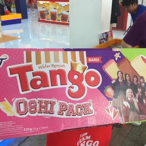 Jual Oshi Pack tango x JKT48 Box Jumbo 420gr dari PRJ - Jakarta Pusat ...