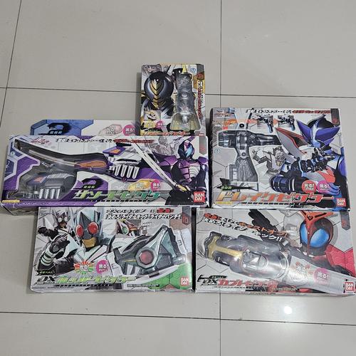 Jual dx kamen rider kabuto the bee thebee drake sasword punch hopper ...