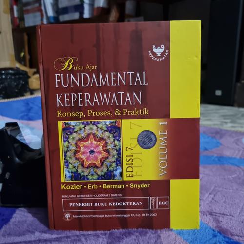 Jual Buku Ajar Fundamental Keperawatan Konsep Proses Dan Praktik HC Edisi 7 Volume 1 - Kab ...