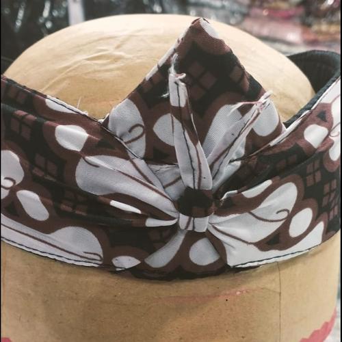 Jual tetepong topi adat khas Sunda Jawa barat - Kota Surabaya - bima ...