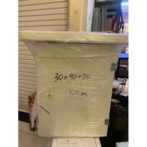 Jual Box panel Topi 300 x 400 x 200 mm bok panel outdoor 30x40x20 cm 1 ...