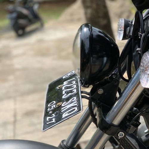Jual Batok Lampu Motor 5,75 Housing Lamp Daymaker Braket Bawah Benelli ...