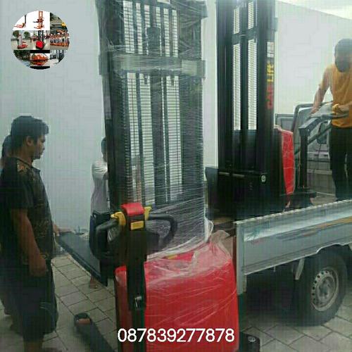 Jual Hand Lift Stacker Full Elektrik Cap 1.5 Ton Tinggi Angkat 3.5 ...