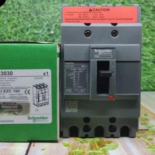 Jual MCCB EZC100N 3p 30A 18kA EZC100N 3Pole 30A 415VAC. 30A - Jakarta ...