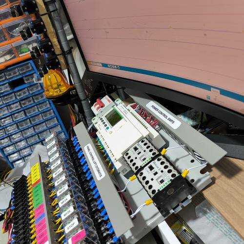 Jual Service / Panel Lift PLC / Relay Control lift Dumwaiter lift ...