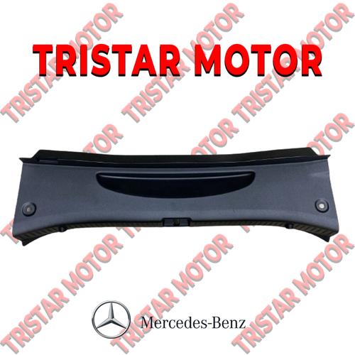 Jual Cover Lock Trim Trunk sill Kunci Tutup dalam bagasi Mercedes W205 ...