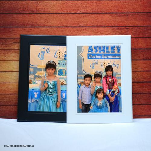 Jual Paket Cetak Foto 12R ( 30 x 40 ) + Laminasi + Frame L060 Tanpa ...