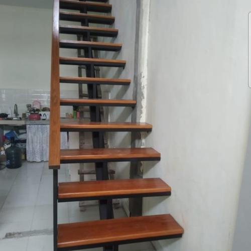 Jual tangga rebah besi minimalis kayu - Kota Depok - fitamadecor ...