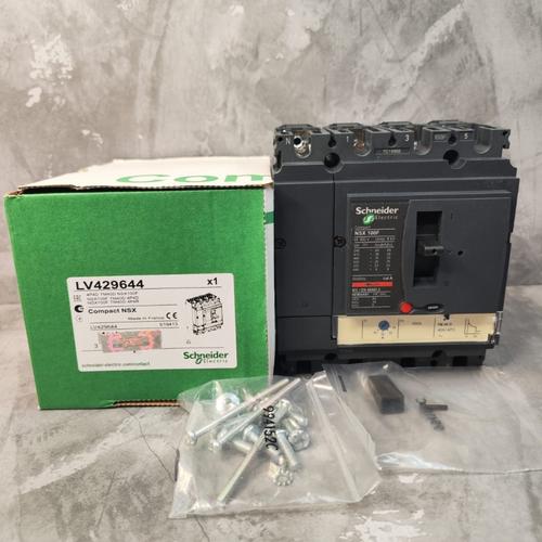 Jual MCCB NSX100F 4P 40A NSX 100 F 4P 40A TM40D breaker - Jakarta Barat ...