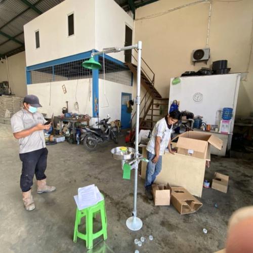 Jual Haws 8300-8309 Axion / Emergency Shower / Eye Wash Berkualitas ...