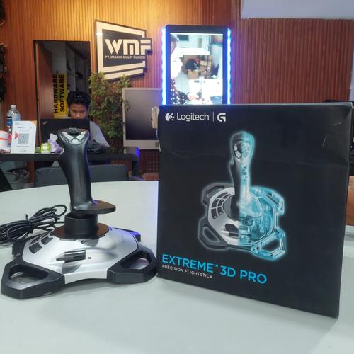 Jual Logitech Extreme 3D Pro Joystick Flight Simulator - Kota Batam ...