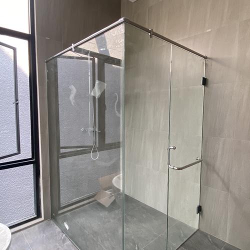 Jual shower box standard dengan engsel glass to wall - Kota Bandung ...