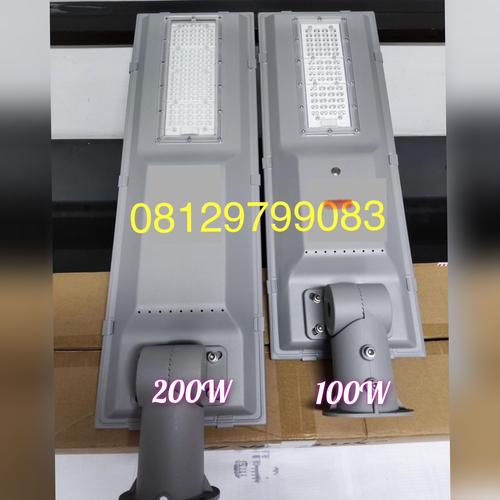 Jual lampu jalan led pju 100 200 watt panel surya solar sel matahari ...
