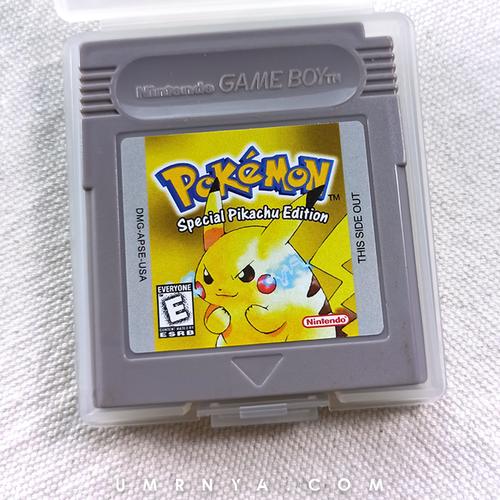 Jual Nintendo Gameboy Color GBC Yellow Layar Pokemon Pikachu Game ...