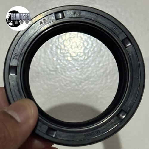 Jual OIL SEAL TC 42X62X8 NBR TC 42 62 8 NBR TC 42*62*8 NBR TAIWAN ...