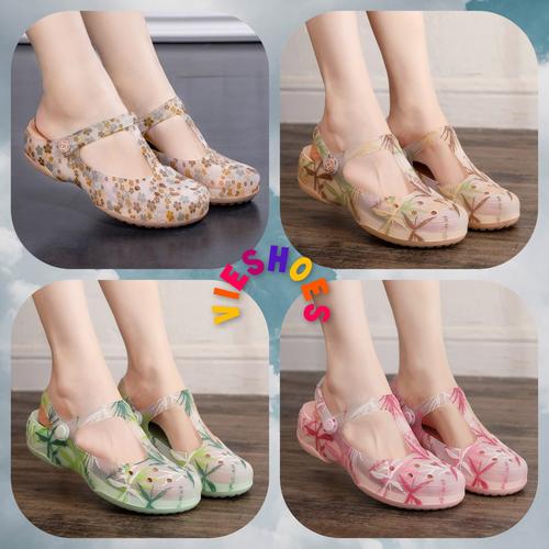 Jual Crocs Maryjane New Sandal Sepatu Wanita - Fash Flow Cream, 39 ...