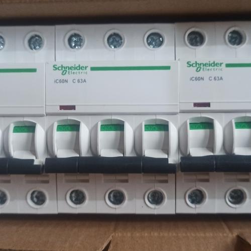 Jual MCB Circuit Breaker 3Pole 3Phase iC60N 63A 3 Pole 3 Phase 6ka 63A iC60N 3P 63A - Jakarta ...