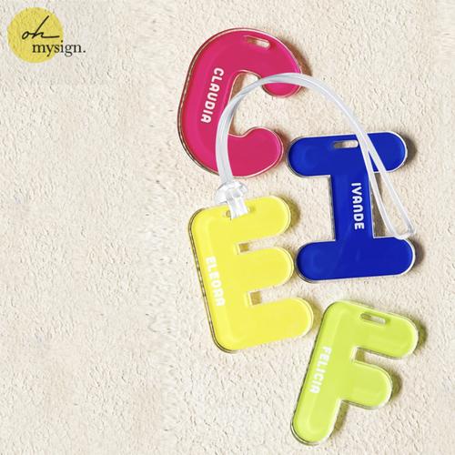 Promo Custom Bag Tag Alfabet Inisial Huruf Akrilik Luggage Tag Acrylic ...