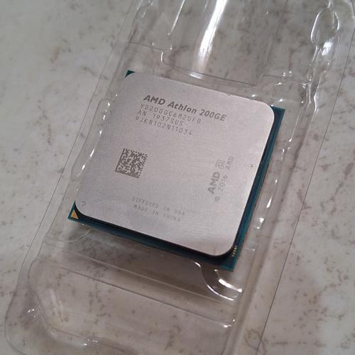 Jual Athlon 200GE tray, barang sesuai gambar, ready - Kota Tangerang ...