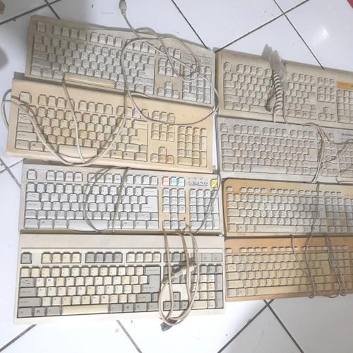 Jual keyboard jadul konektor ps2 besar mantap - Kab. Bekasi - Toko ...