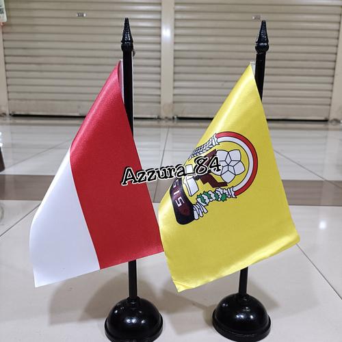 Jual tiang kayu meja+bendera OSIS SMP dasar kuning+merah putih ...