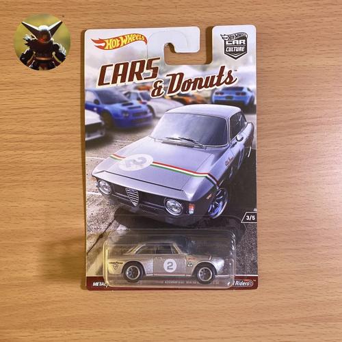 Jual Hot Wheels Premium Alfa Romeo Giulia Sprint GTA Cars & Donuts ...