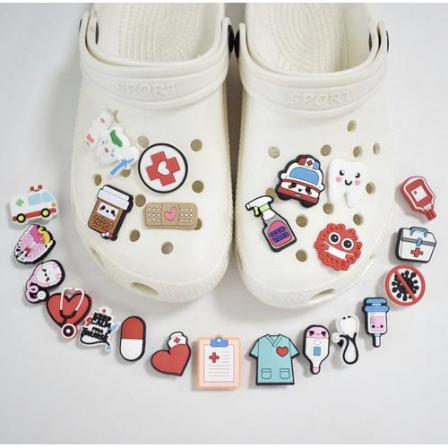 Jual Pin Jibitz Sandal Crocs Aksesoris Sepatu Sandal / Pin Sandal / Pin ...