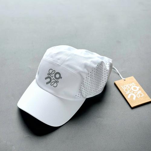 Jual On LOEWE Cap in Technical Shell White Colorway / LOEWE ON / ON ...