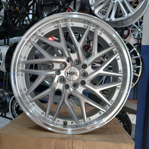 Jual Velg HSR Model Racing R17 Warna Silver Buat Mobil Ertiga Xpander ...