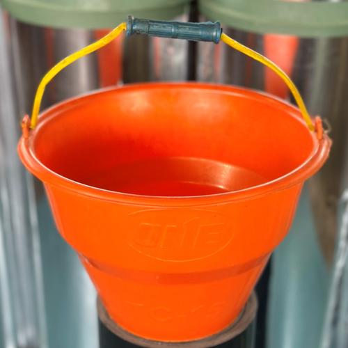 Jual TERMURAH Ember Cor / Timba Cor TC-15 PREMIUM Oranye Grosir 100PCS ...