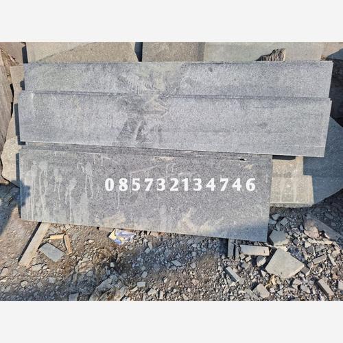 Jual Andesit Hitam Polos (Rata Mesin) 40x90cm - Kab. Tulungagung - Batu ...